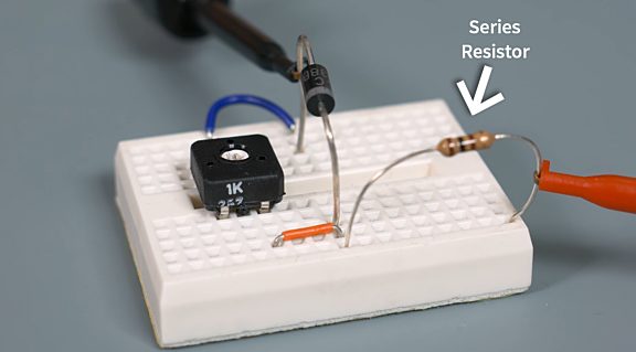 Practical example of Zener Diode as a Voltage… | CircuitBread