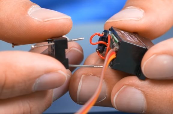 Make a 360° Continuous Rotation Servo Motor | CircuitBread