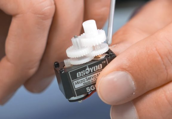 Make a 360° Continuous Rotation Servo Motor | CircuitBread